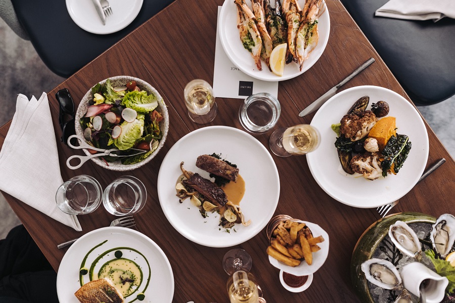 The Loft At Dubai Opera Transforms Into A Winter Wonderland - Dubai ...