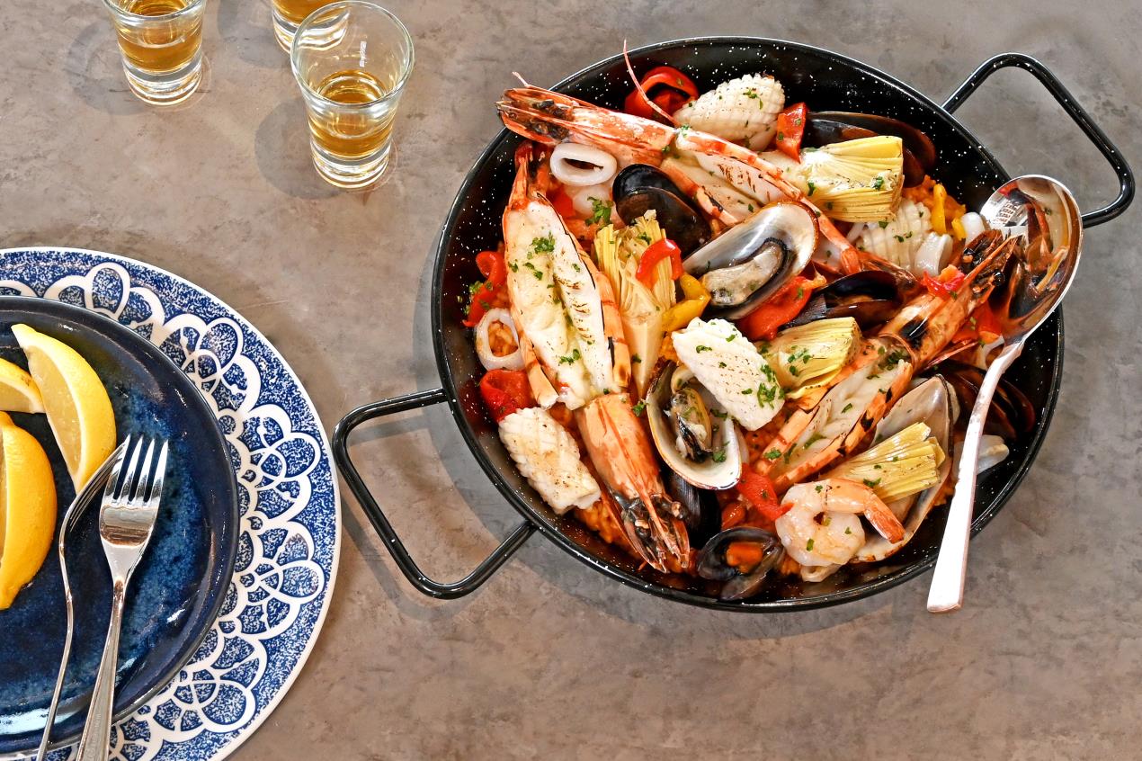 Mediterranean Night / Al Jaddaf Rotana Suite Hotel - Dubai Restaurants ...