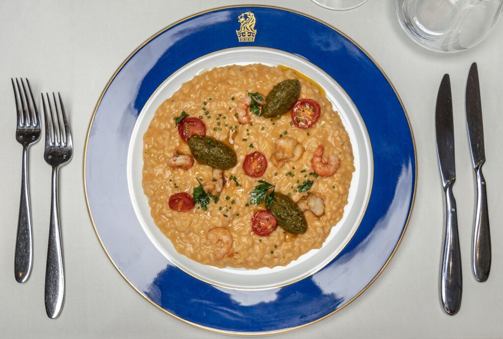 La Dolce Vita: The Ritz-Carlton, Dubai's Signature Italian Restaurant ...