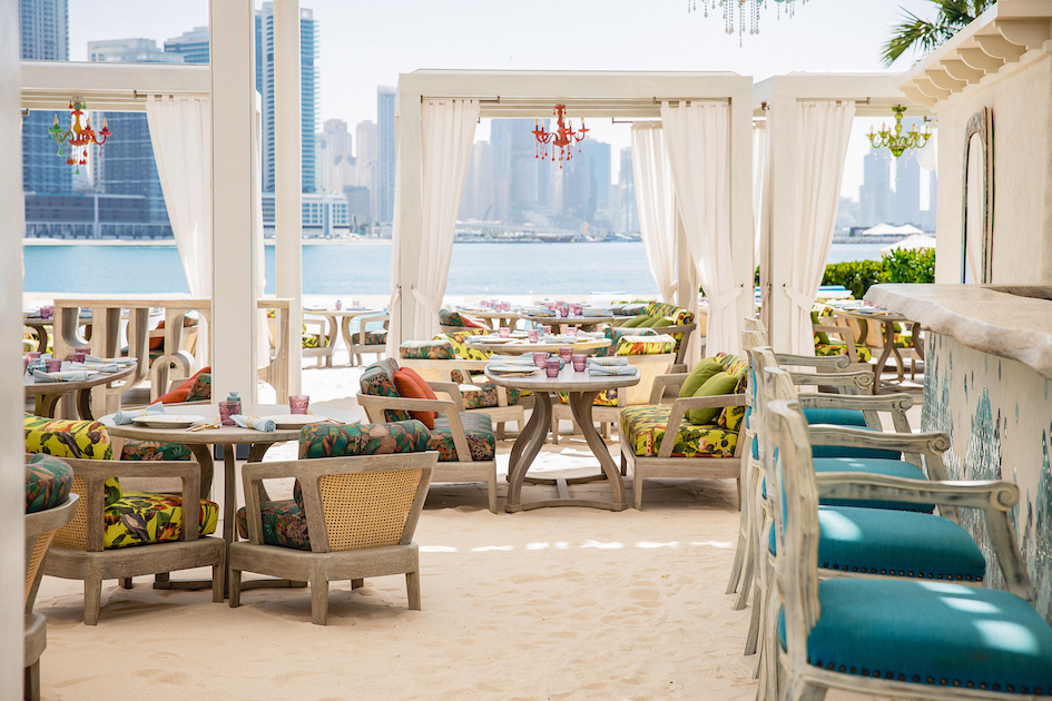 Admire Beautiful Artworks While Dining At Gallery 7/40 - Dubai ...