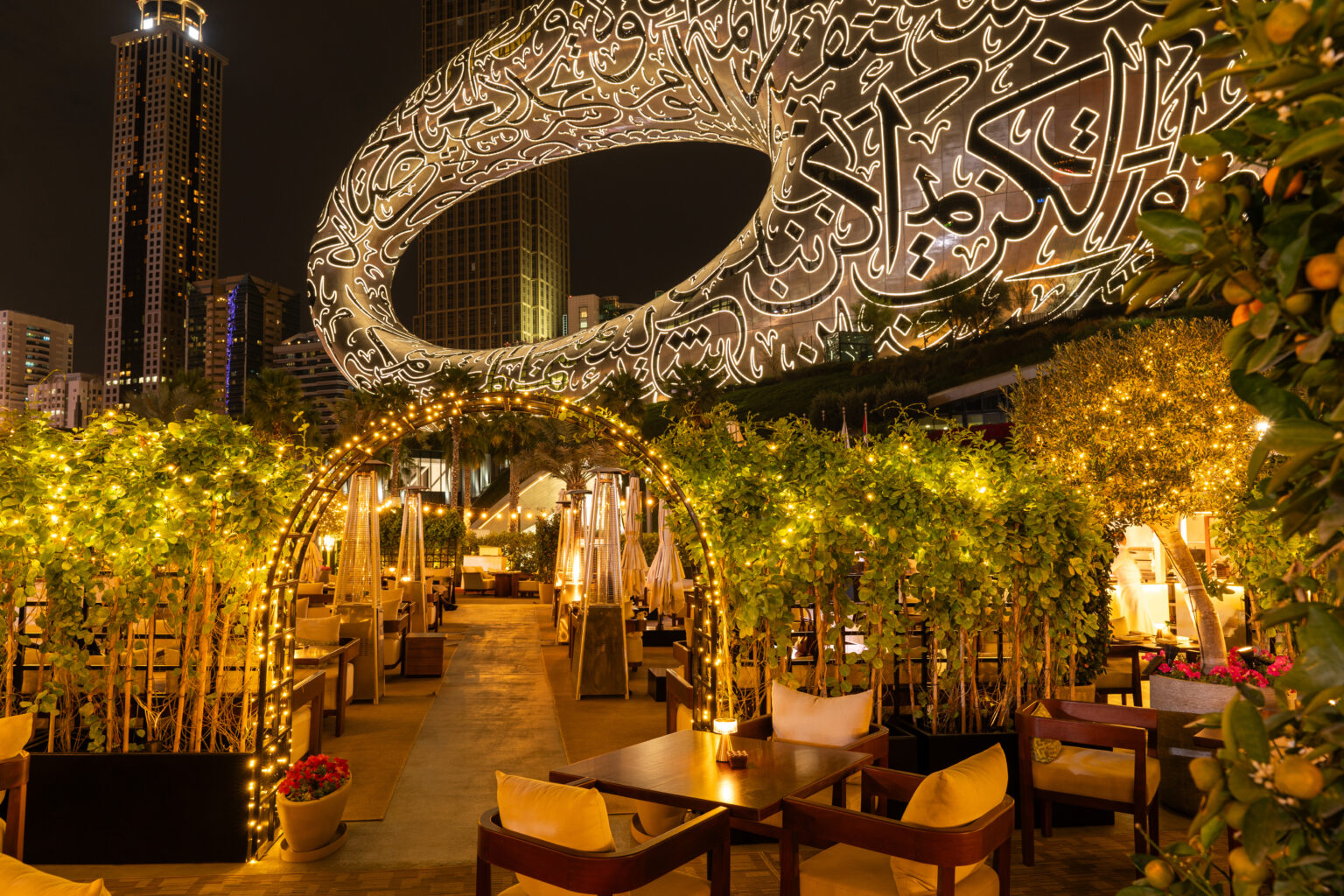 ‘alara’ Reopens At Jumeirah Emirates Towers With A Sensory Dining ...